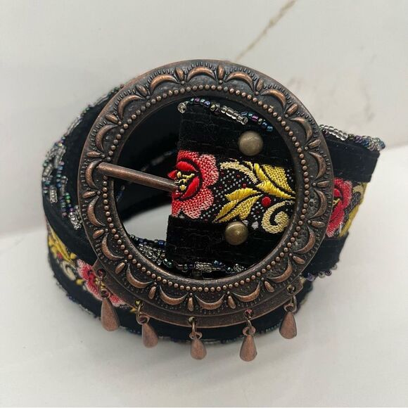 Vintage | Accessories | Vintage Leatherblack Belt With Embroidered ...